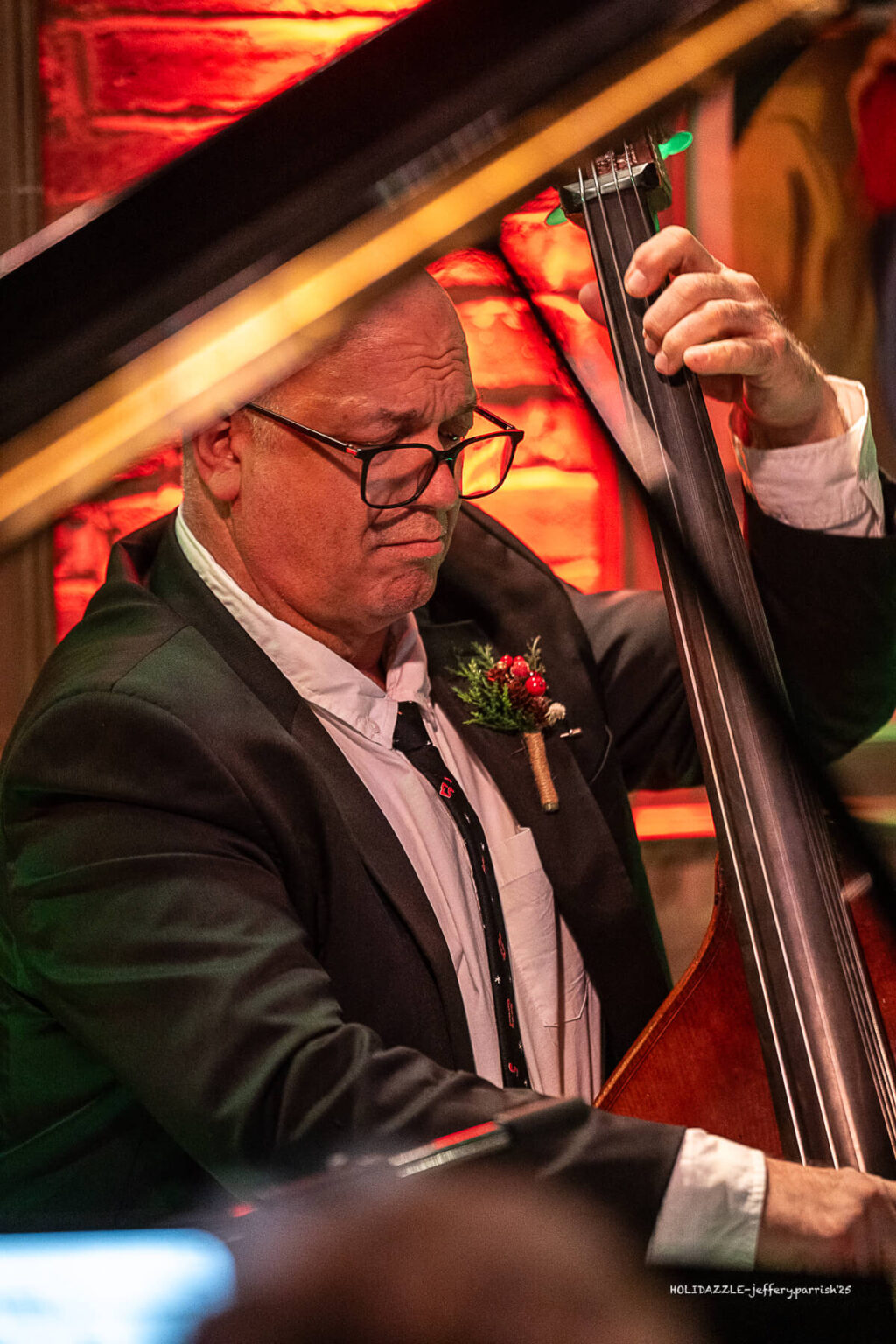 Holidazzle in Paristown featuring Carly Johnson – Louisville Jazz Society